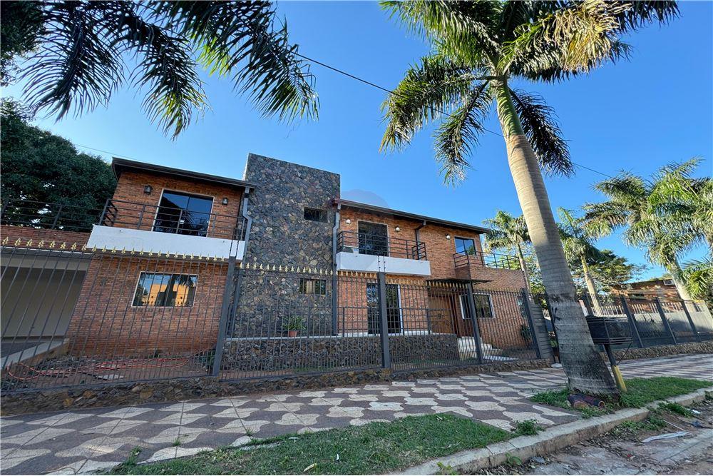 ALQUILO AMPLIA CASA EN BO. PILAR-LAMBARE. Ref #CB55A7 - infocasas.com.py