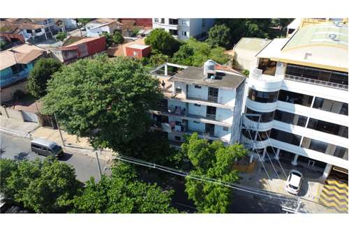 Edificio-Venta-Tte. Juan Alcorta, San Vicente, Asunción. Ref #KC9405