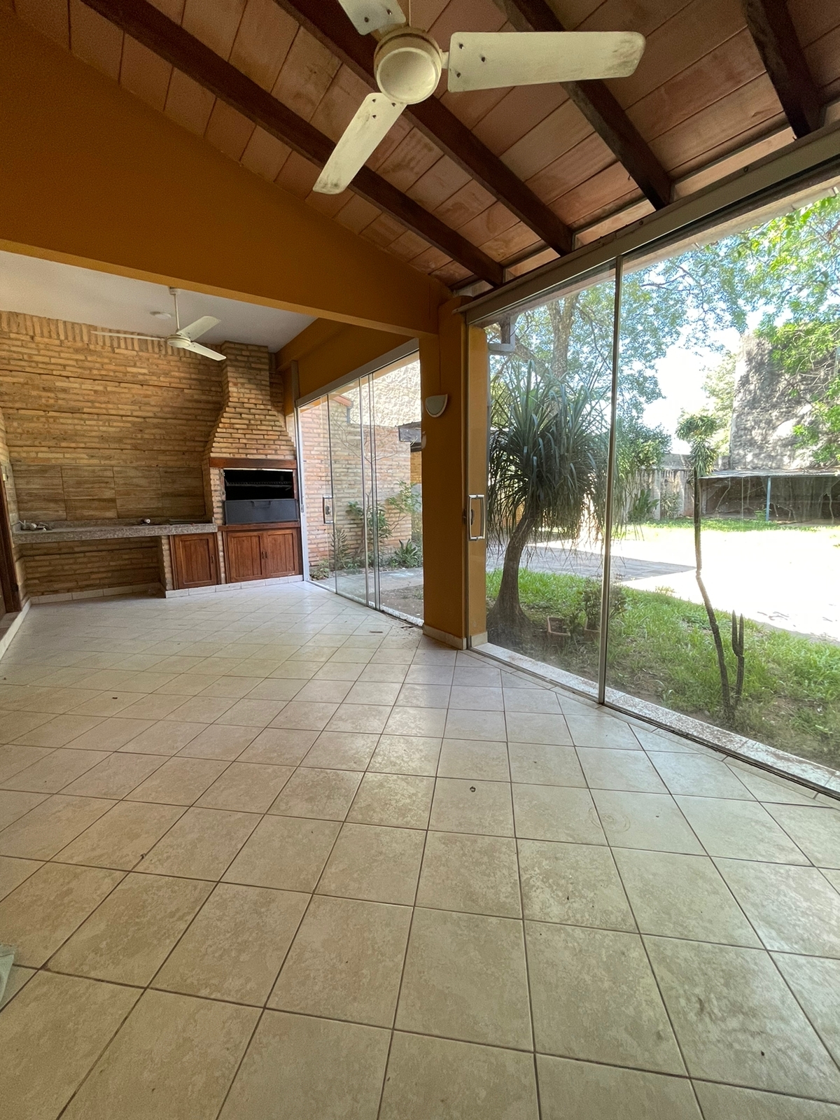 VILLA MORRA ALQUILO DUPLEX. Ref #G9B76F - infocasas.com.py