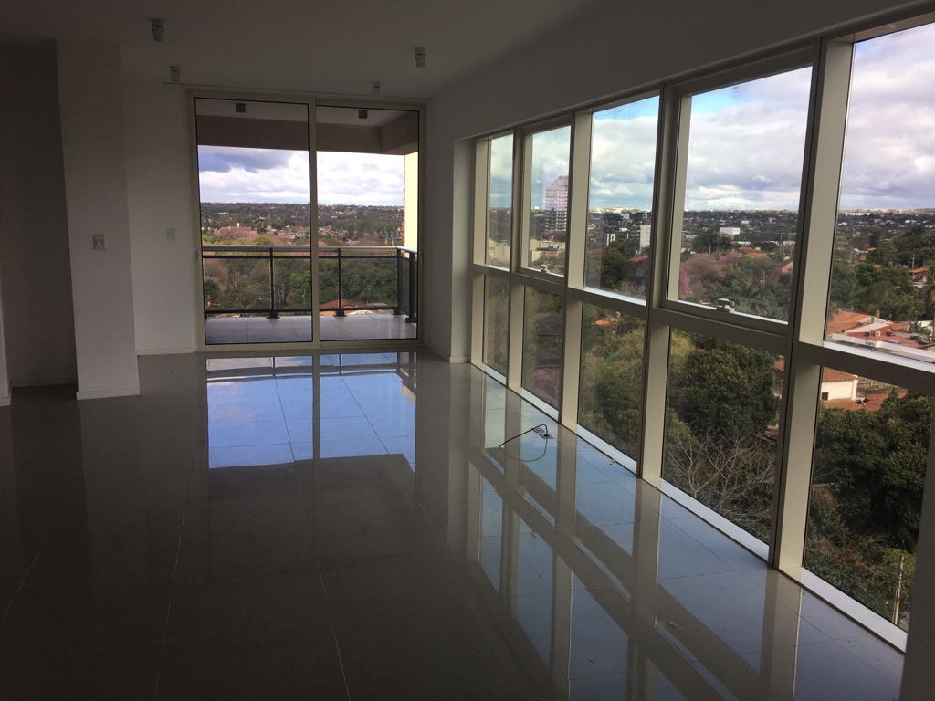 Alquilo Departamento de 3 dormitorios en The Tower Ycua Sati. Ref #ZC44F - infocasas.com.py