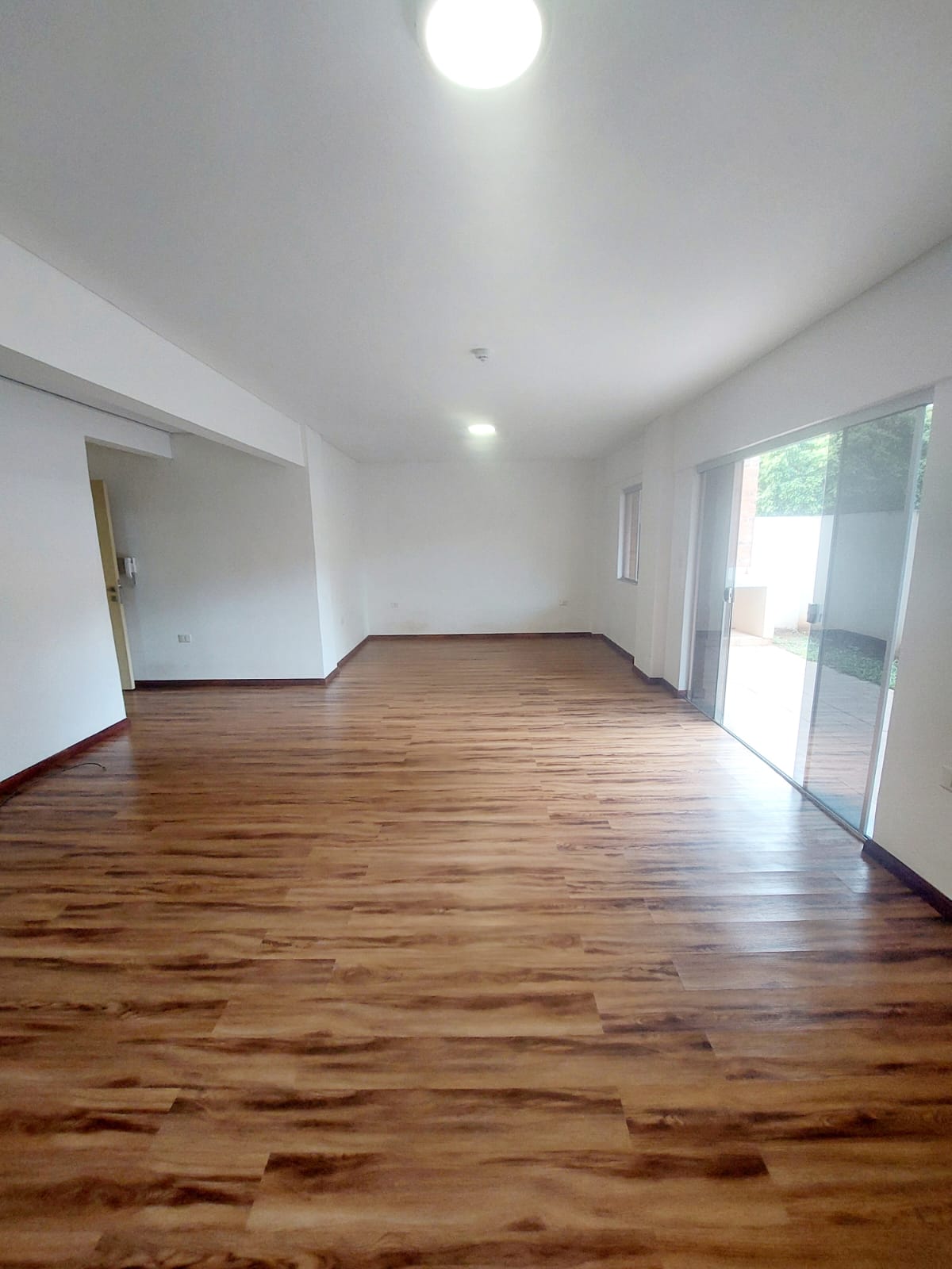 Alquilo Departamento de 3 Habitaciones, En planta baja. Barrio Recoleta.COD 096. Ref #FD5FD6 ...