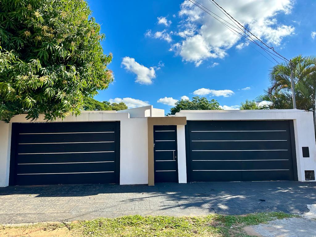 ALQUILO CASA EN LAMBARE ZONA STOCK CACIQUE Y COOP UNIVERSITARIA. Ref #AA39B2 - infocasas.com.py