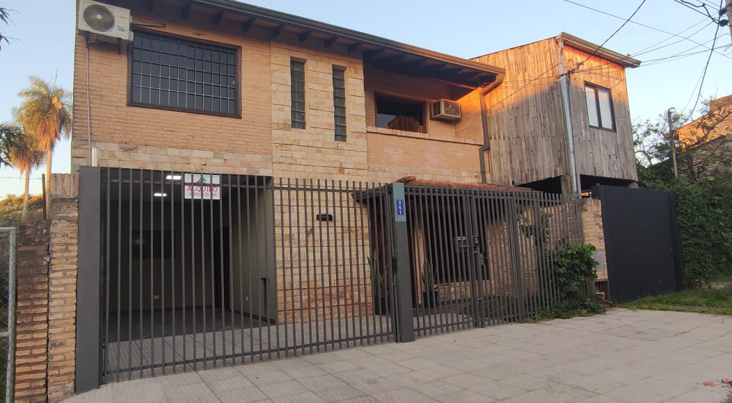 Alquilo Duplex en Lambaré, Zona Sport Guaraní. . Ref #A6994F - infocasas.com.py