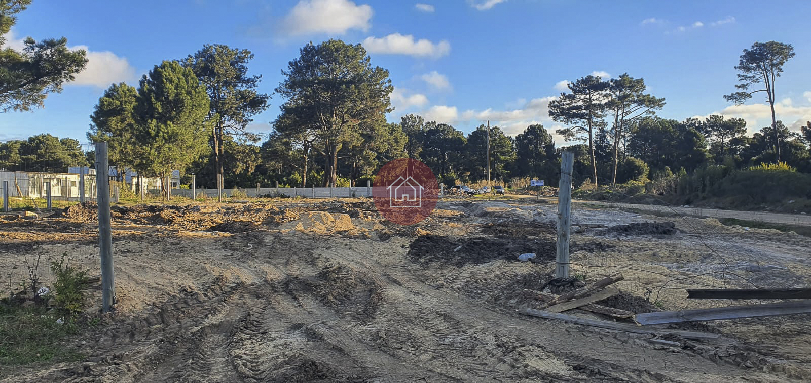 VENTA – 2 TERRENOS JUNTOS EN LOMAS DE SOLYMAR NORTE 880m c/u. Ref #XA7C70