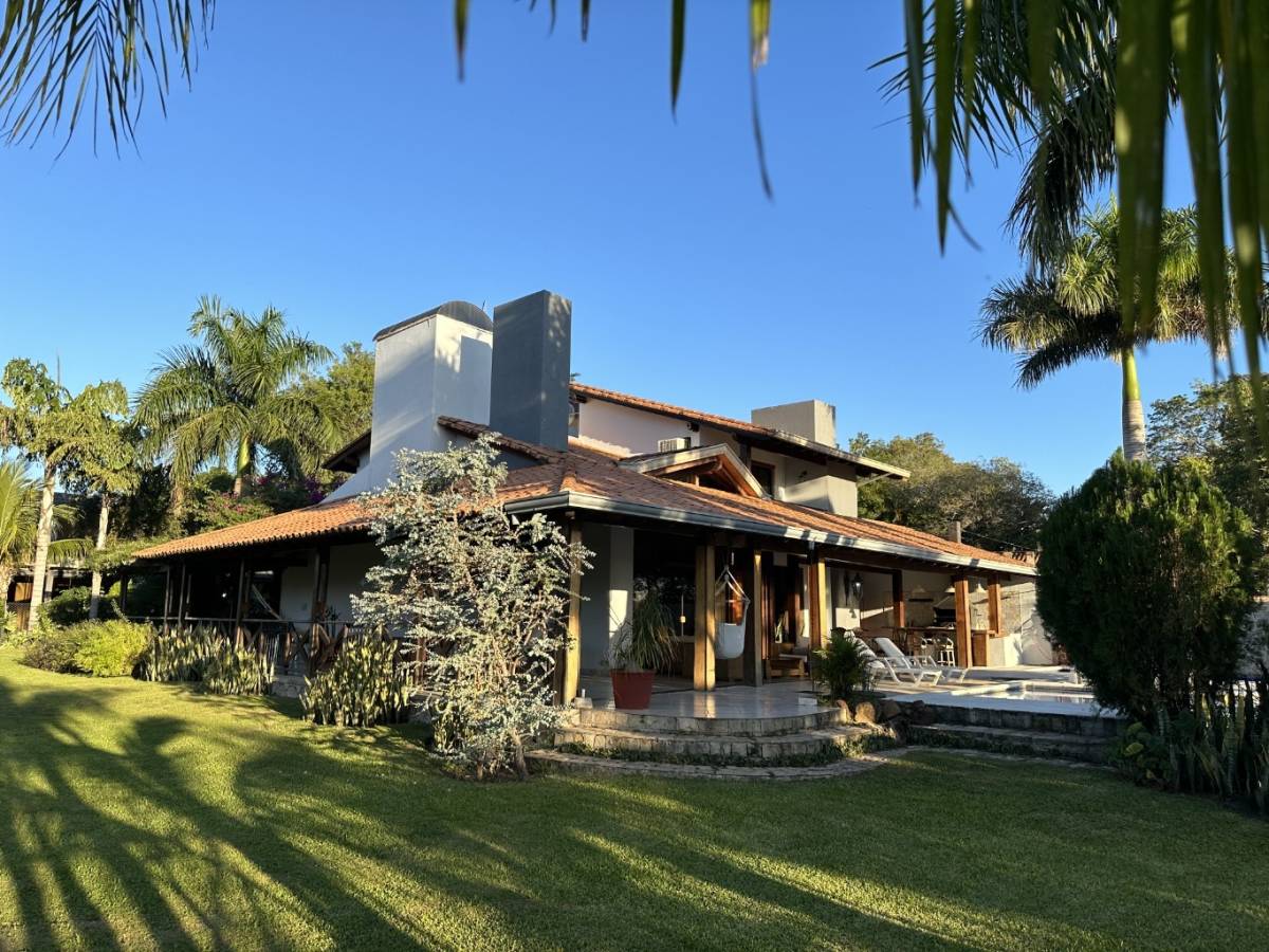 VENDO CASA FRENTE AL LAGO CON MUELLE PROPIO EN SANBER. Ref #U77675 ... VENDO CASA FRENTE AL LAGO CON MUELLE PROPIO EN SANBER. Ref #U77675 ...