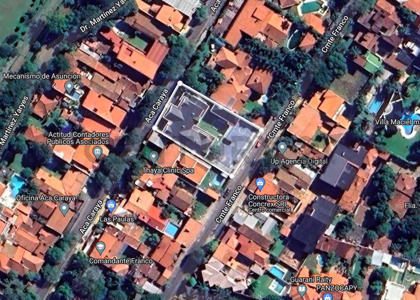 Vendo exclusiva residencia en el Barrio Mburicao. Ref #P14D55 - infocasas.com.py