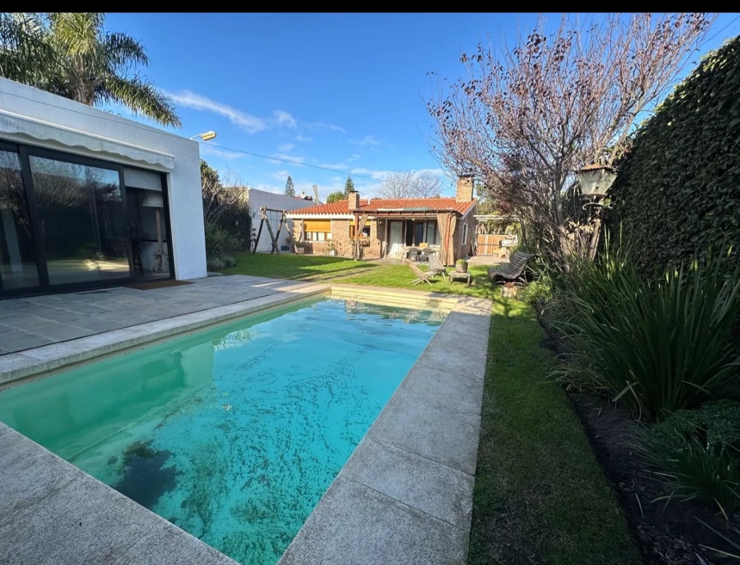 Casa en Parque Miramar amueblada 3d 3b Mas Servicio. Ref #G8E4AB - infocasas.com.uy