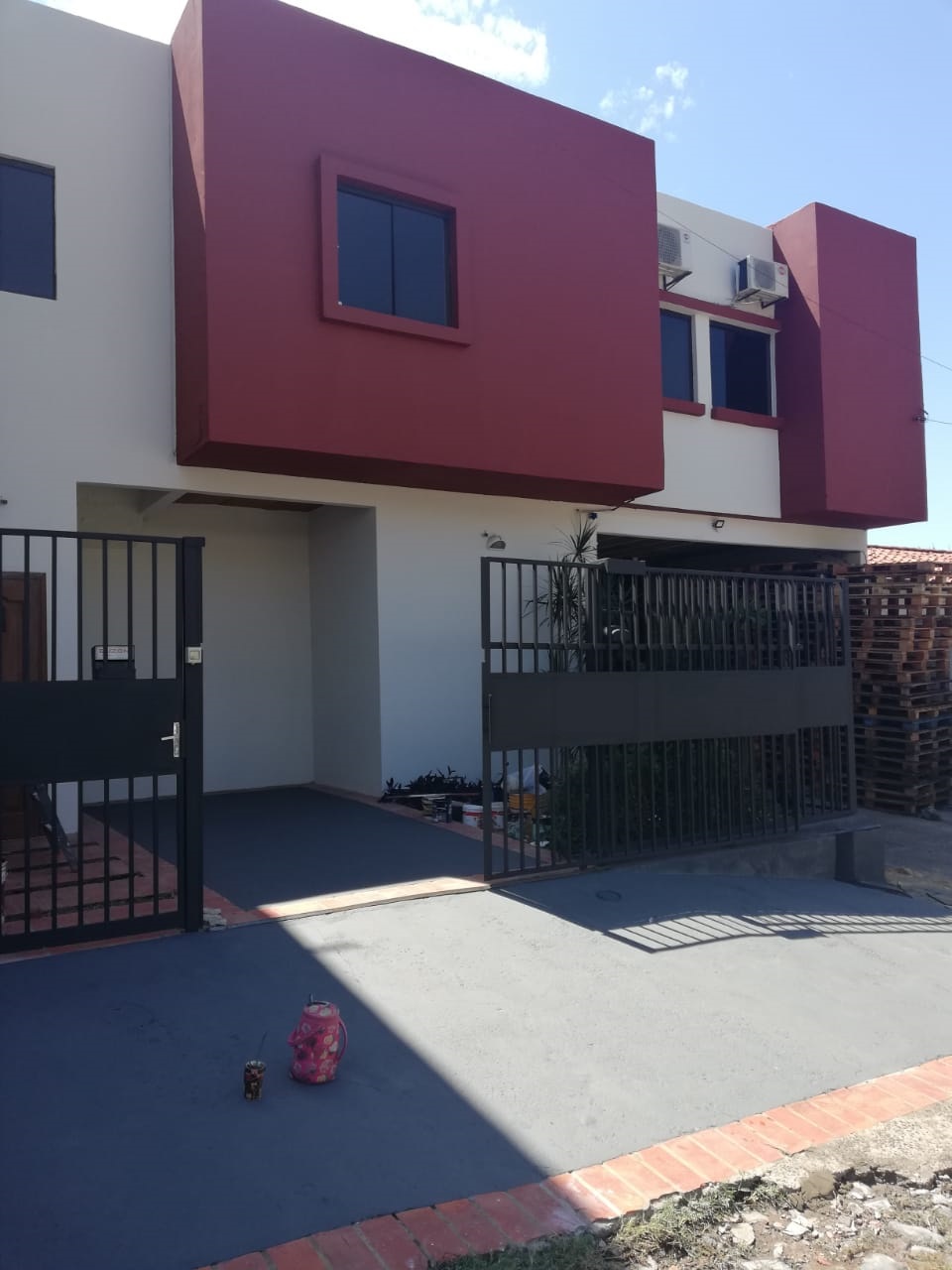 Alquilo Dpto. Zona Colegio Sil. Ref #NAF541 - infocasas.com.py