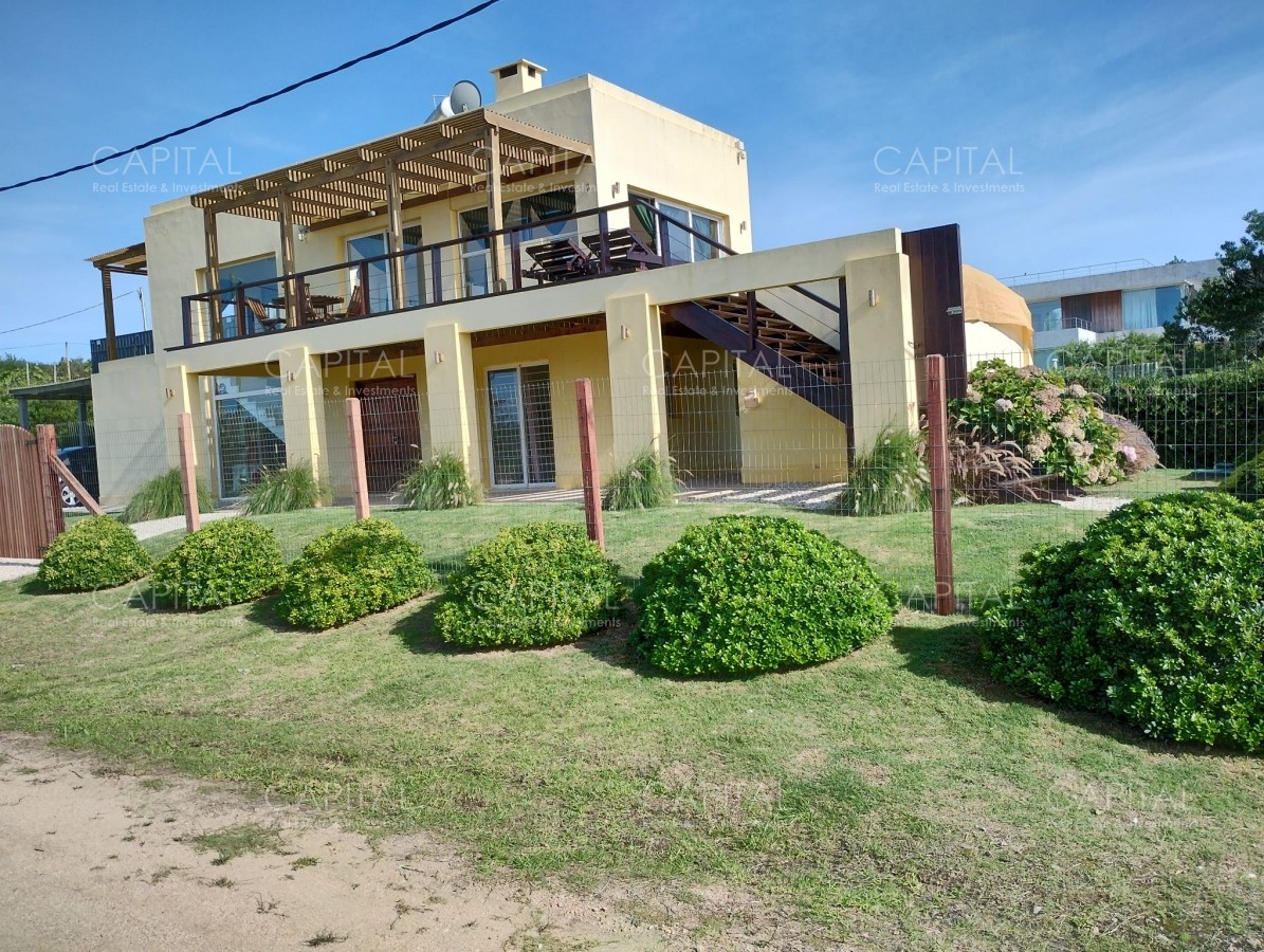 Casa Ubicada en Manantiales, Punta Piedras. Ref #J9DB6A - infocasas.com.uy