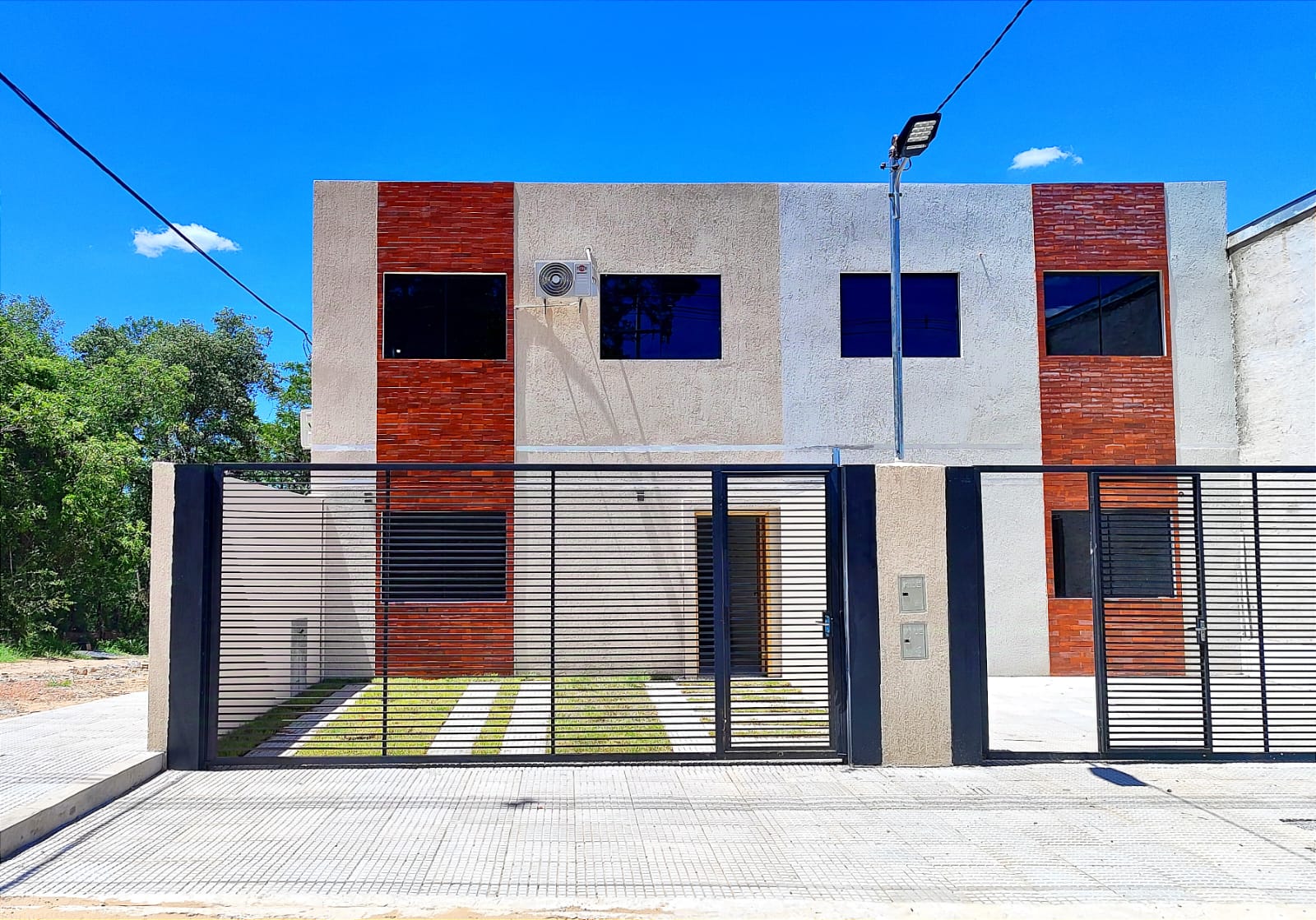 VENDO DÚPLEX EN MARIANO ROQUE ALONSO. Ref #BF6BBC - infocasas.com.py