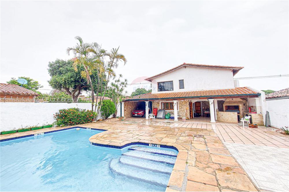 ALQUILO CASA CON PISCINA ZONA SELTZ. Ref #U394F8 - infocasas.com.py