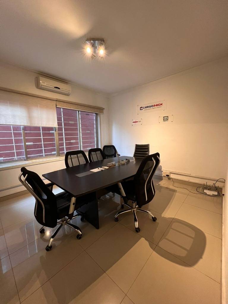 ALQUILO AMPLIA CASA IDEAL PARA OFICINA O VIVIENDA EN YCUA S. Ref #D71B4A - infocasas.com.py