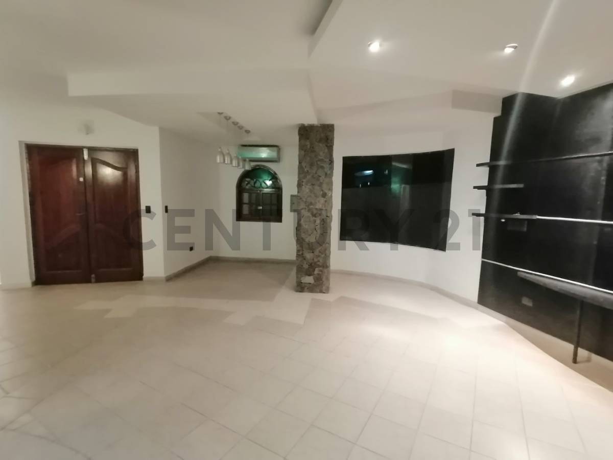 Alquilo casa en SAN LORENZO. Ref #WA71CB - infocasas.com.py