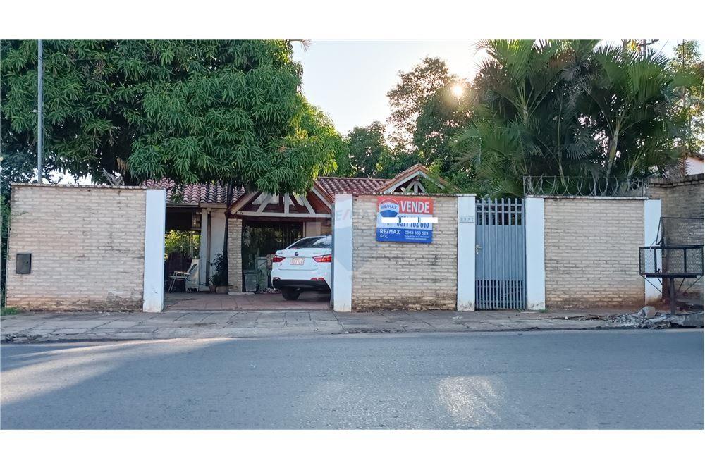 VENDO HERMOSA CASA EN FERNANDO ZONA SUR ,ISLA PO´I. Ref #VA2E04