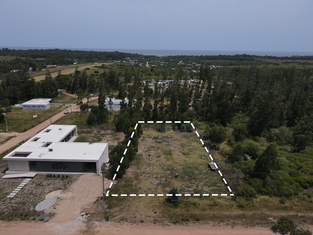 TERRENO PUNTA COLORADA MALDONADO TE501497. Ref #M0EF06