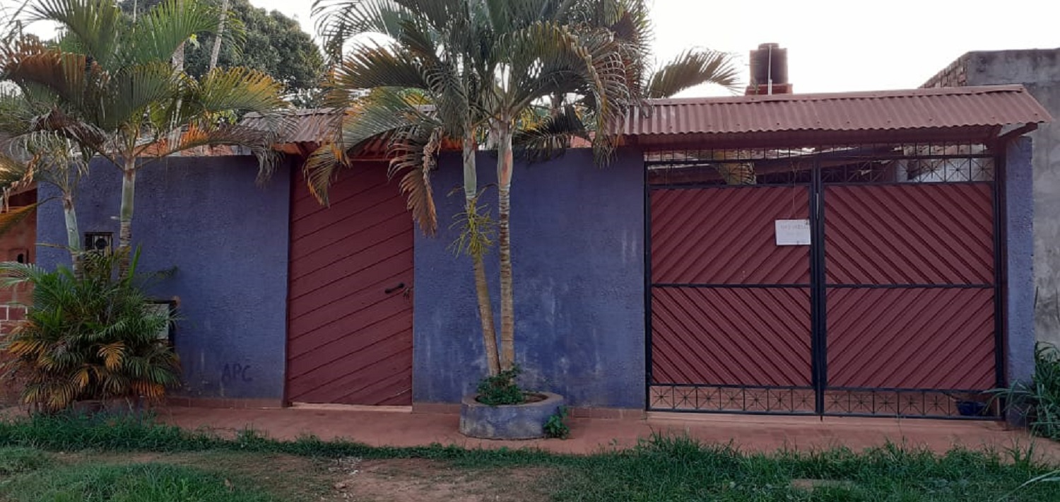 CASA en OFERTA de 5 dormitorios en Riberalta (Beni) en zona central ...