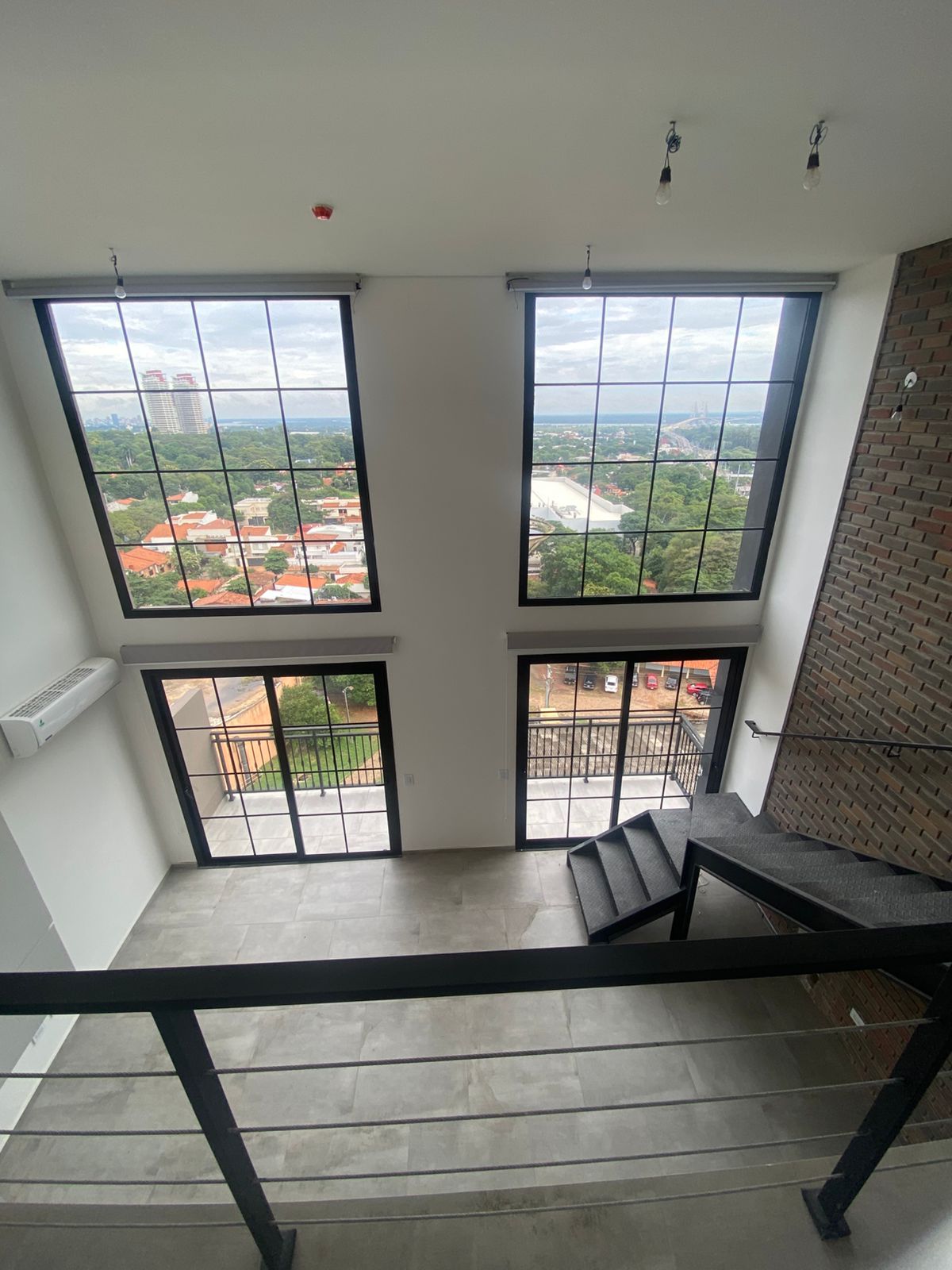 Alquilo Departamento De 2 Dormitorios En Suite- Grand Chelsea. Ref #H4E08D