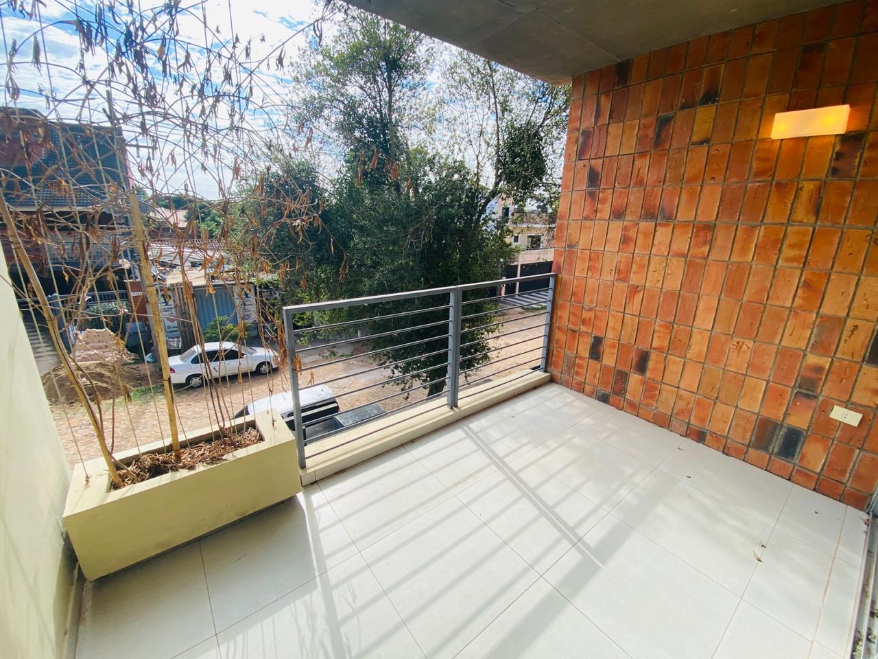 Alquilo departamento de 2 dormitorios, zona Casa Rica Molas Lopez. Ref #E53966 - infocasas.com.py