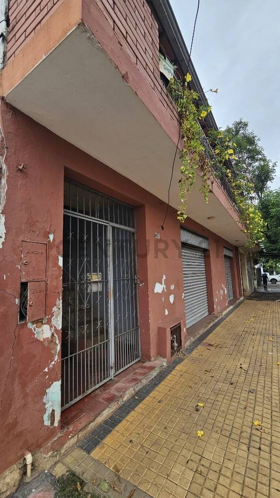 VENTA DE CASA CON EXCELENTE UBICACIÓN EN EL Bo. SAN PABLO - ASUNCIÓN. Ref #LC882C