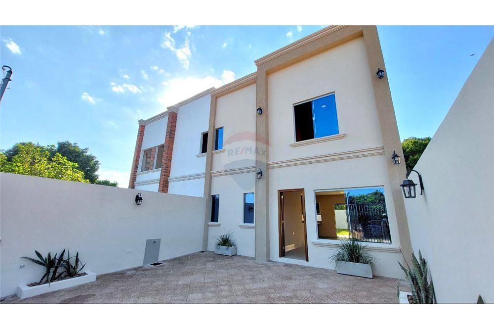 FINO DÚPLEX CON PATIO A ESTRENAR EN VILLA ELISA. Ref #AFB16B - infocasas.com.py
