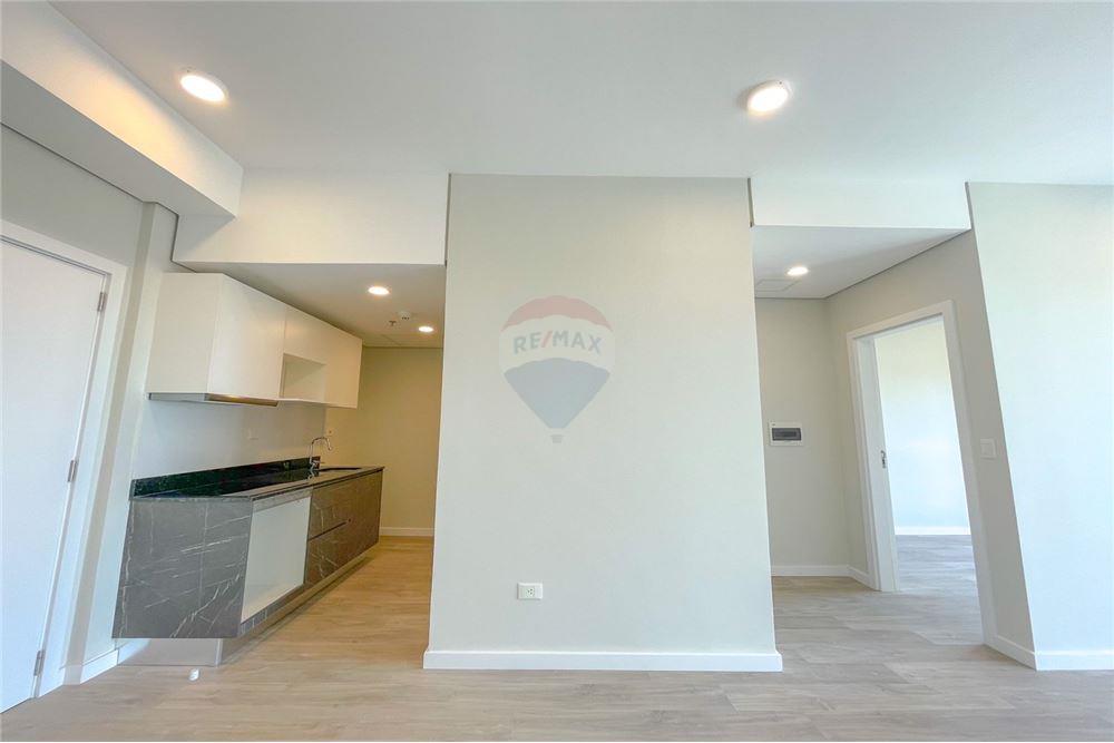 VENDO DEPARTAMENTO EN EDIFICIO FORVM MOLAS LOPEZ. Ref #K49B31 - infocasas.com.py