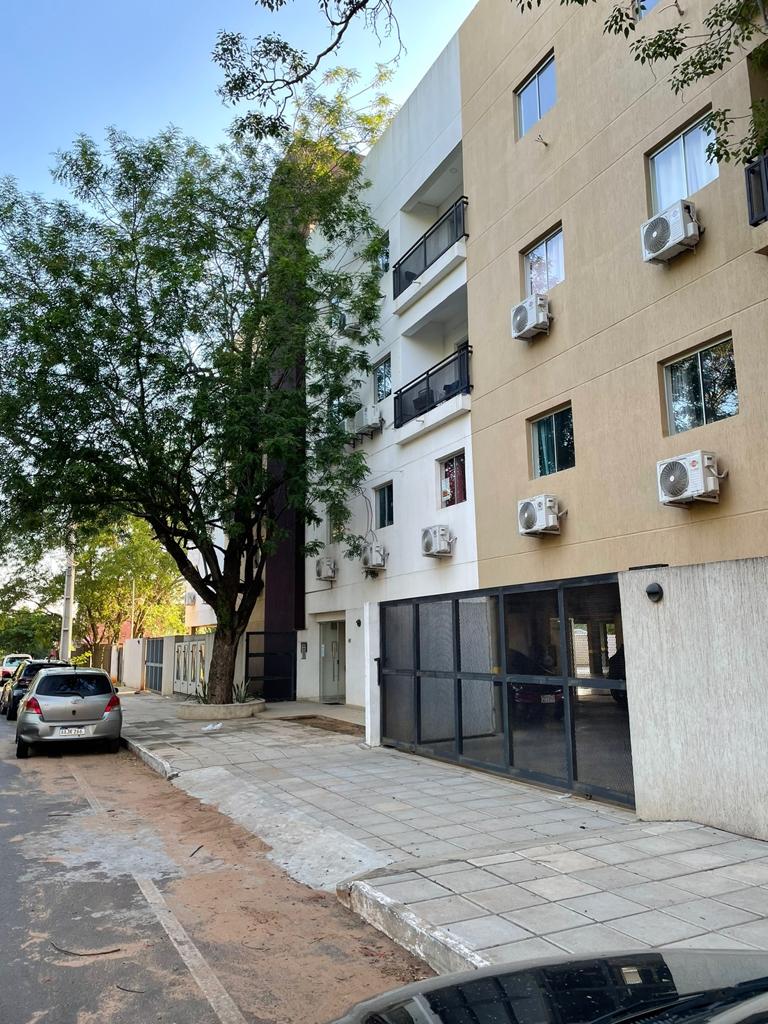 VENDO DEPARTAMENTO Z/ U.N.A. SAN LORENZO EDIFICIO ALBORADA. Ref #RBD472