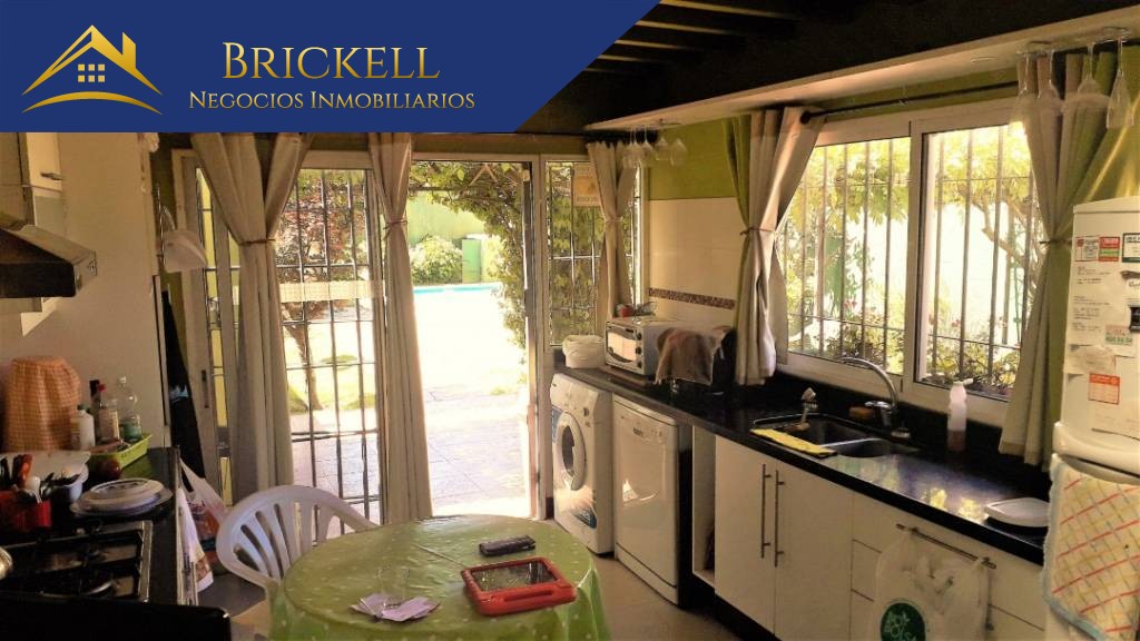 VENTA CASA EXCELENTE EN PUNTA GORDA 3 DORMITORIOS PISCINA. Ref #CE3DCB - infocasas.com.uy