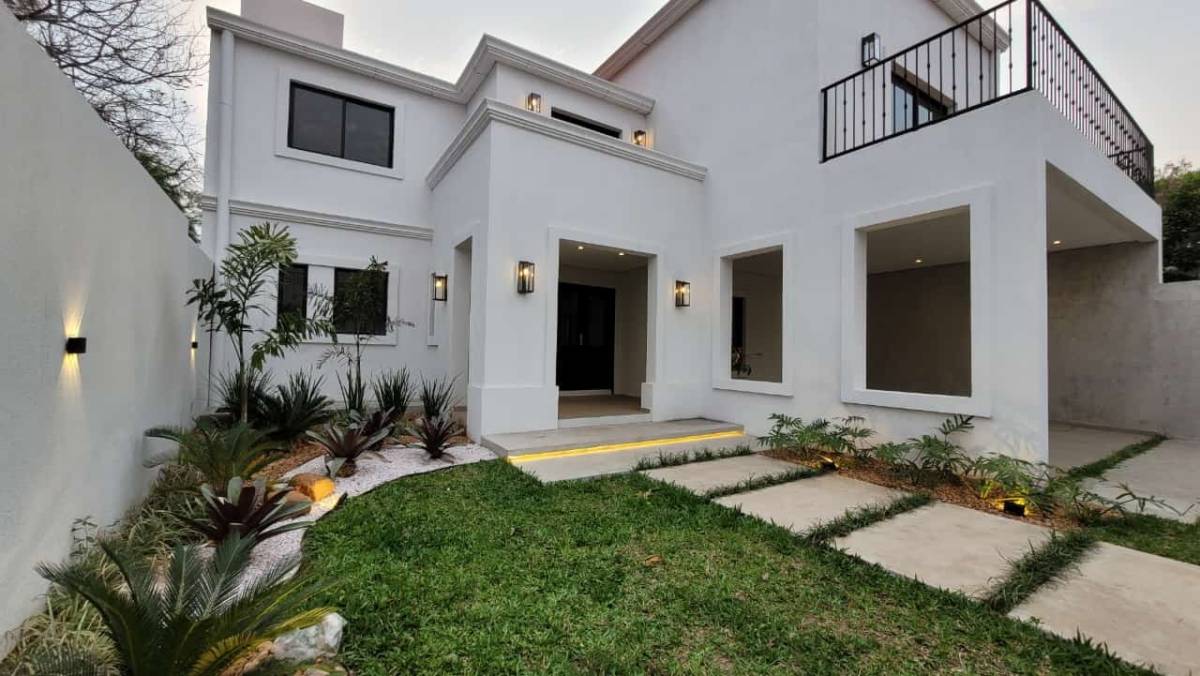 RESIDENCIA EN VENTA EN VILLA AURELIA ASUNCION. Ref #DC7A0D - infocasas.com.py