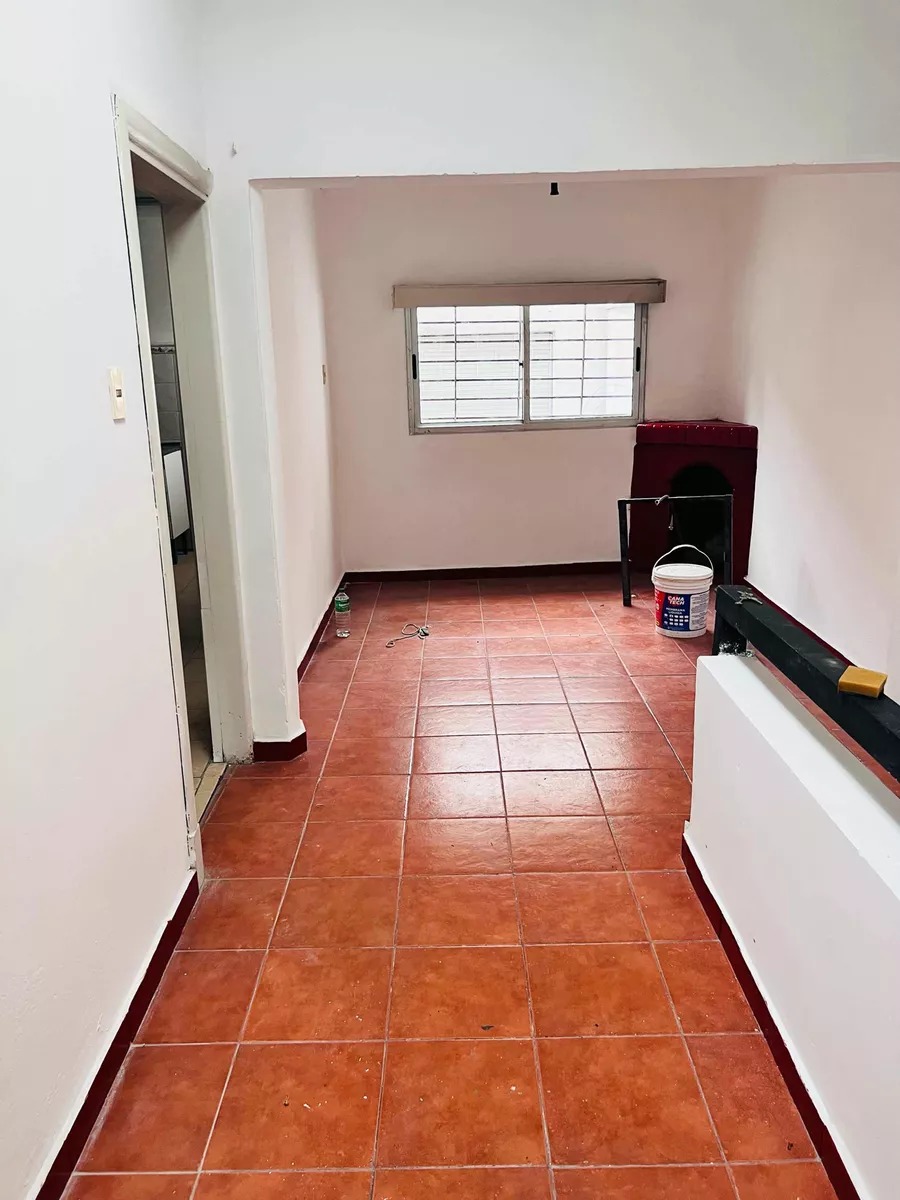 ALTOS 2 DORMITORIOS Y ALTILLO TERRAZA PARRILLERO LUIS A HERRERA. Ref # ...