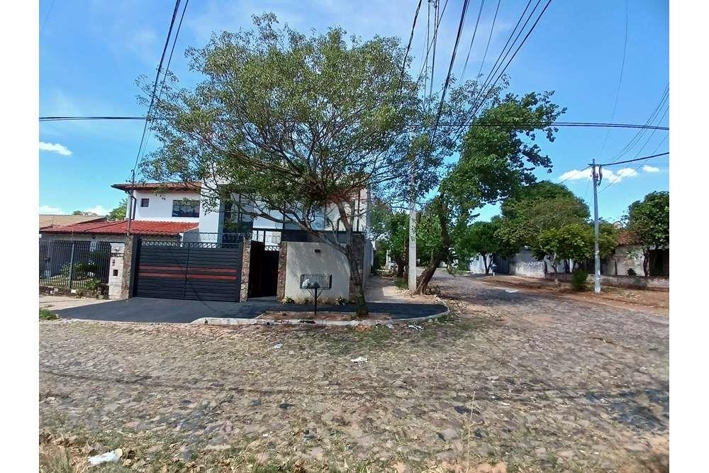 ALQUILO CASA EN LAMBARE ZONA MUNICIPALIDAD. Ref #JC3617 - infocasas.com.py