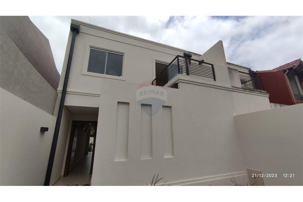 ALQUILO HERMOSO DUPLEX CON PISCINA EN BARRIO HERRERA. Ref #F200AB - infocasas.com.py
