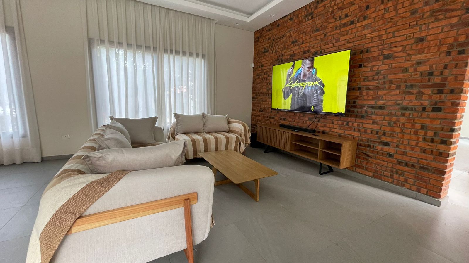 ALQUILO CASA DE 3 DORMITORIOS EN SAN BERNARDINO. Ref #NEC96E - infocasas.com.py