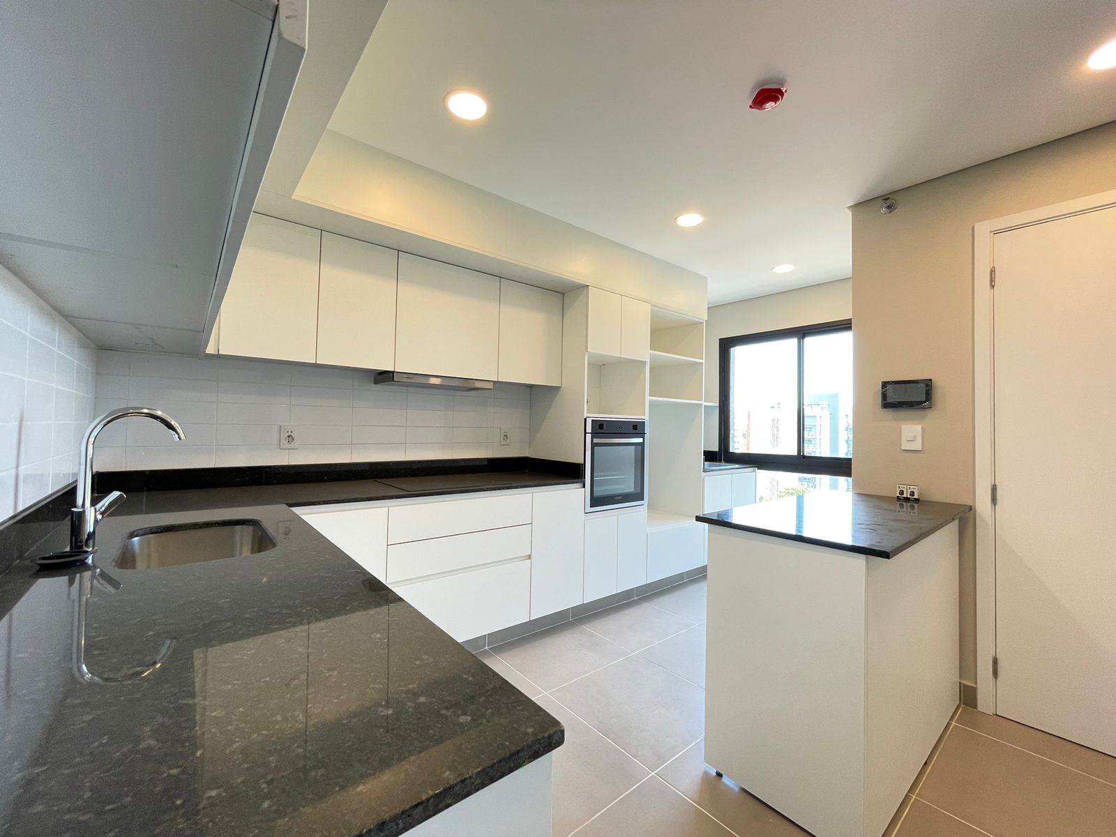 ALQUILO DEPARTAMENTO A ESTRENAR DE 3 DORMITORIOS EN BARRIO HERRERA. Ref #Z5BAF0 - infocasas.com.py