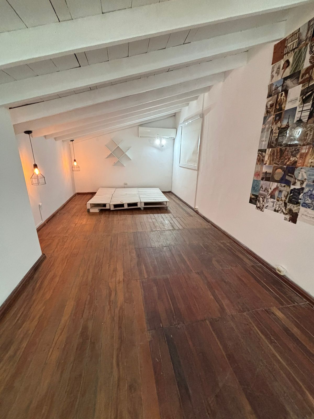 ALQUILO DUPLEX DE 3 DORMITORIOS EN BARRIO JARA CON PEQUEÑA PISCINA. Ref #A2E802 - infocasas.com.py