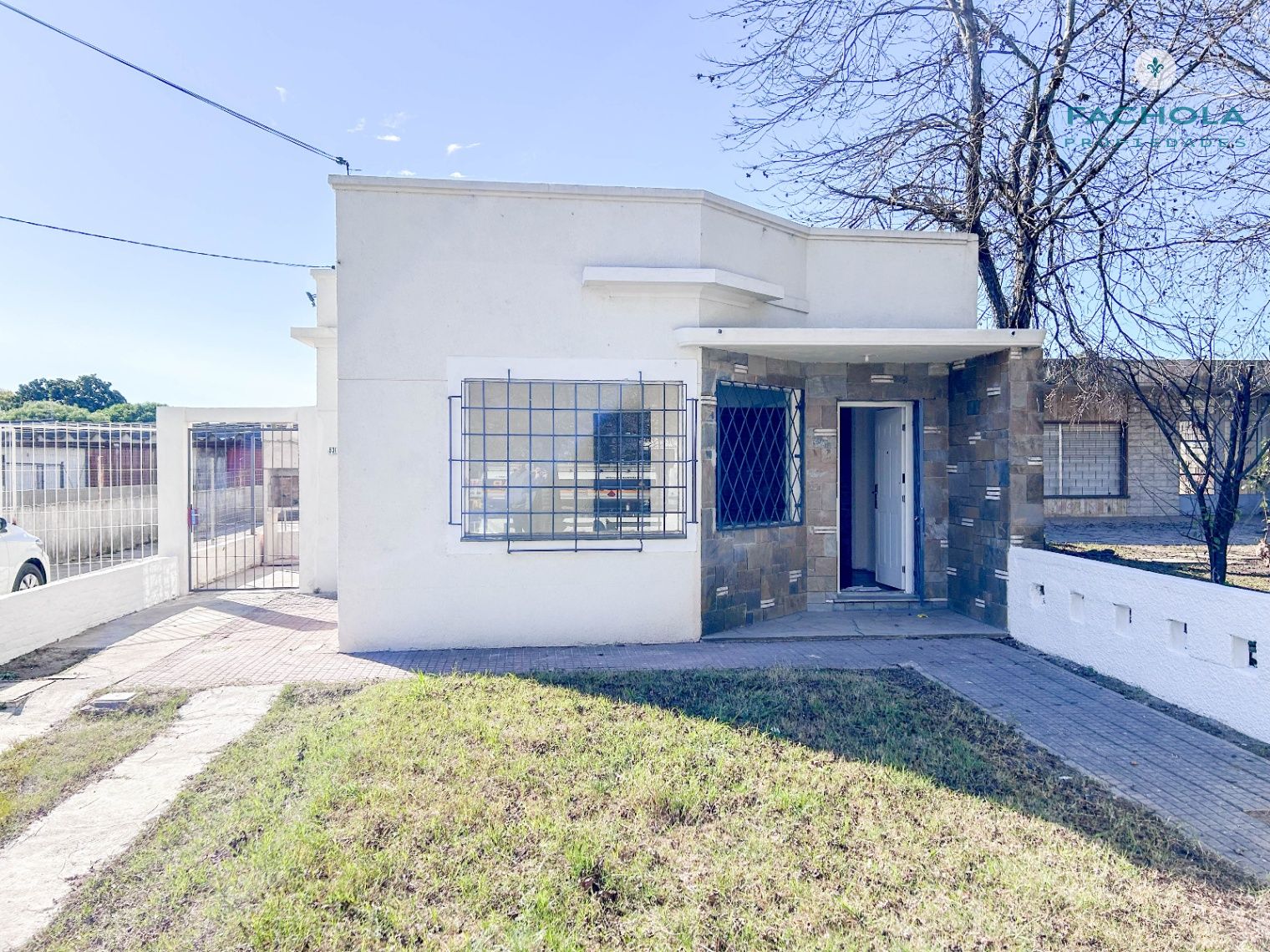 Casa en venta de 2 dormitorios c/ cochera en Carrasco Norte. Ref #Z63689 - infocasas.com.uy