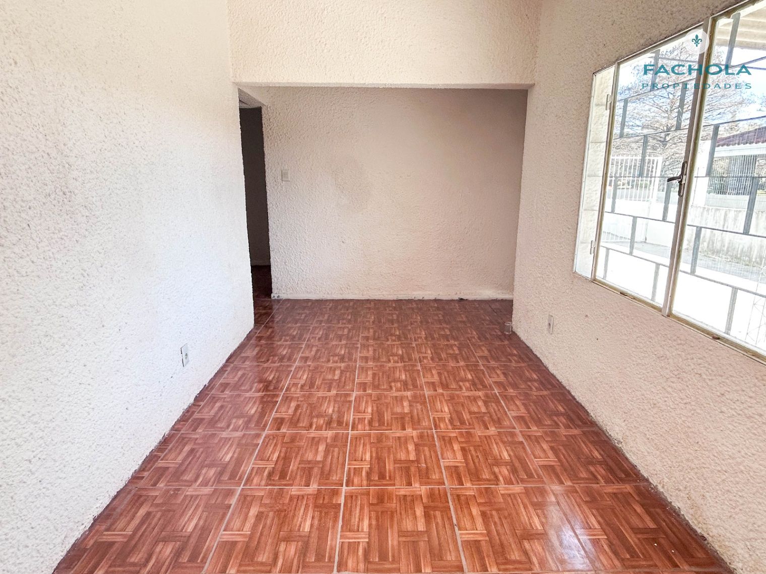 Casa en venta de 2 dormitorios c/ cochera en Carrasco Norte. Ref #U65C45 - infocasas.com.uy
