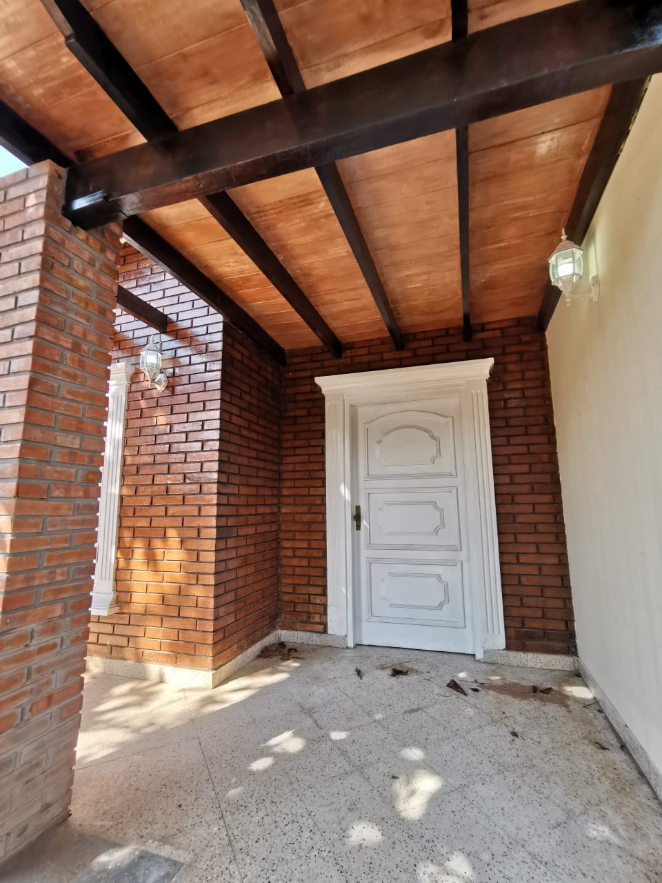 ALQUILO CASA EN BARRIO SAN PABLO. Ref #N41DB6 - infocasas.com.py