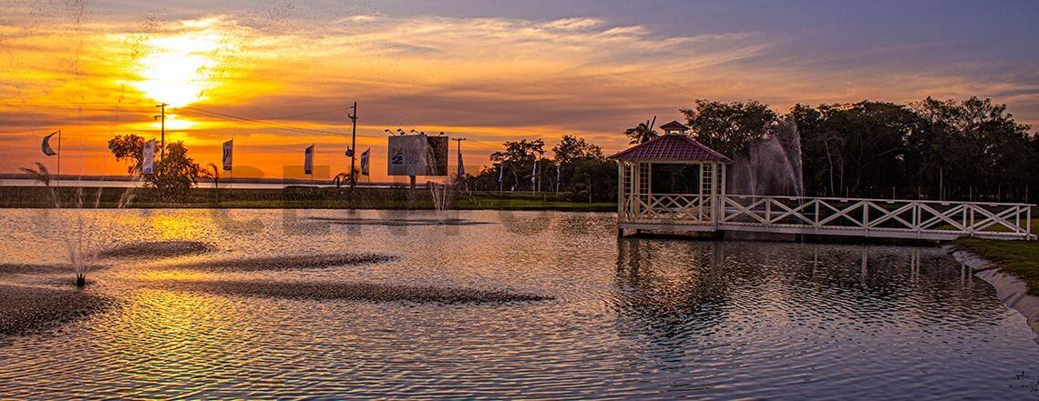 VENDO terreno en Sunset Hills. Con hermosa vista al lago. Ref #I2E3BF