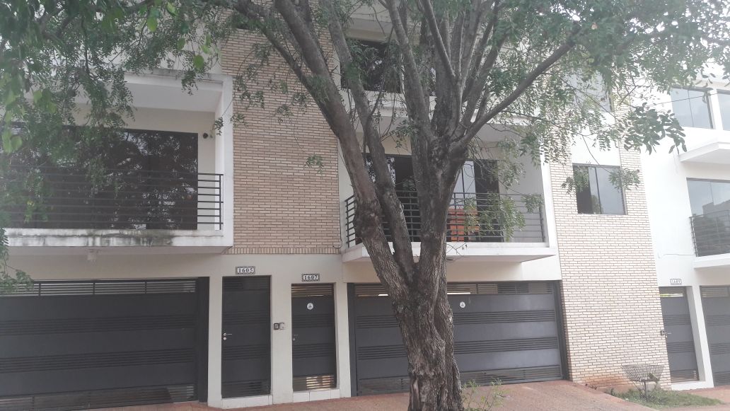 Alquilo Lindo Duplex Barrio Jara. Ref #52CD9 - infocasas.com.py