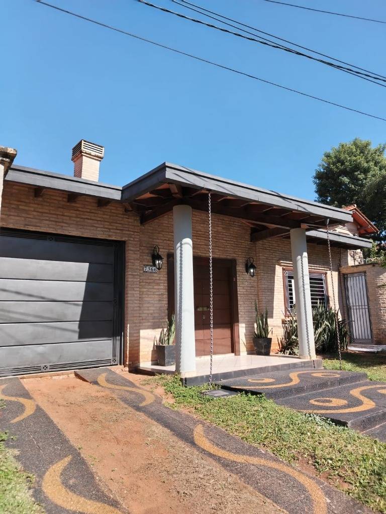 CASA EN ALQUILER EN VILLA AURELIA. Ref #H16B8C - infocasas.com.py