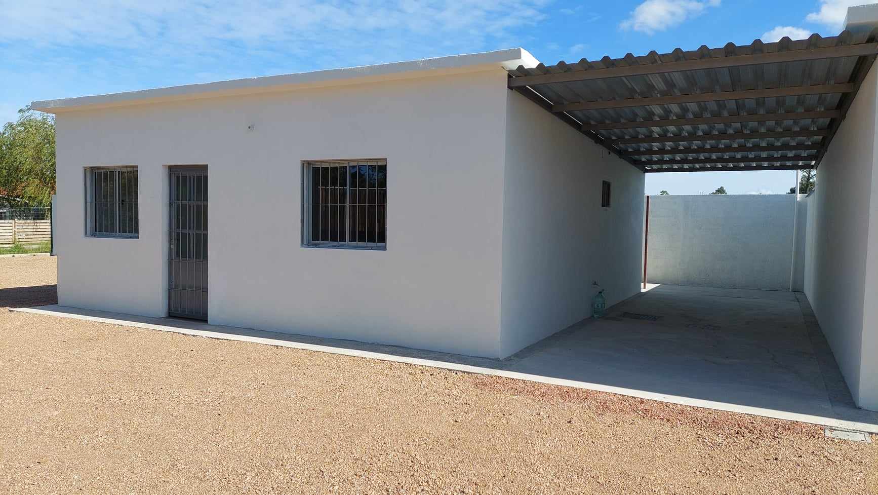 Casa de 2 dormitorios a estrenar con cochera Pinar norte de Giannattasio.. Ref #A3B8D3 ...