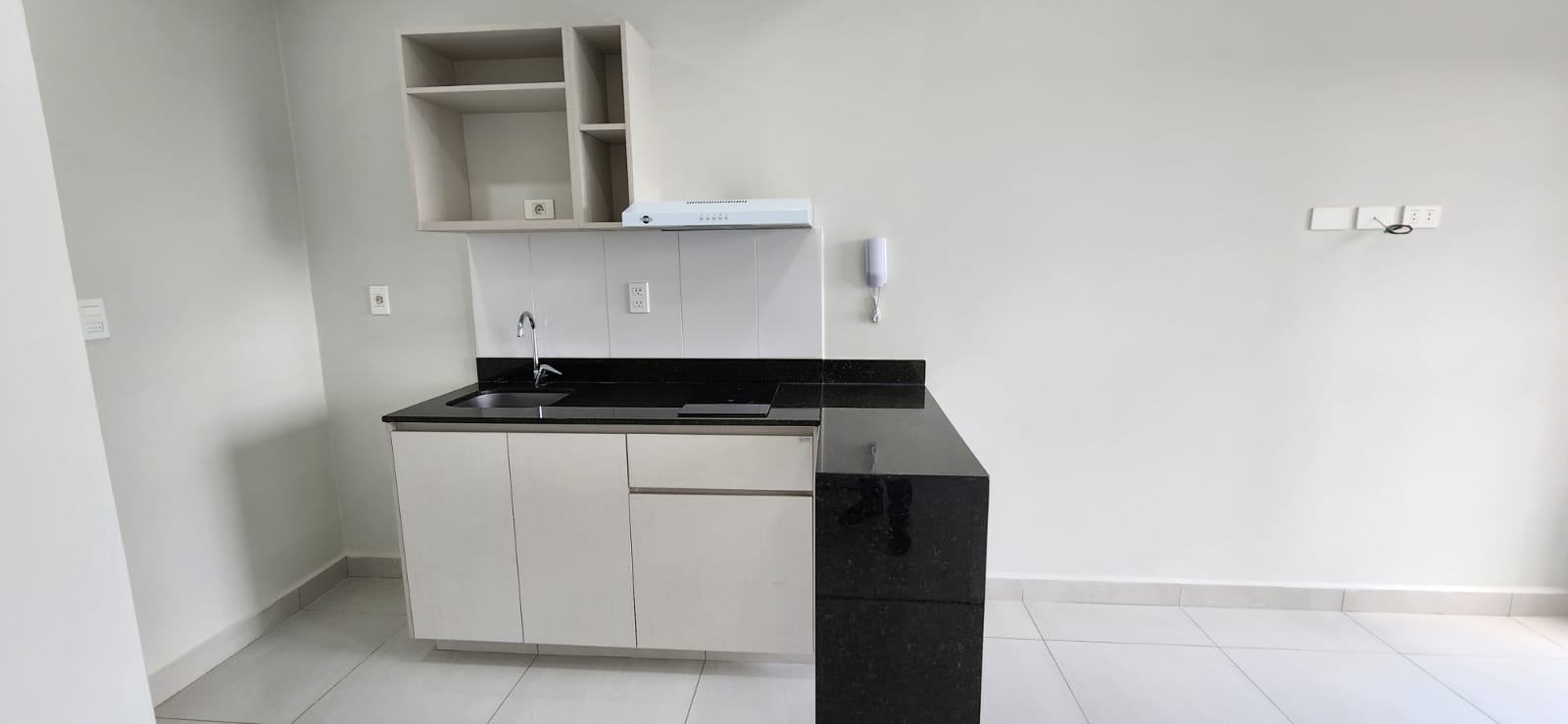 ALQUILO MONOAMBIENTE EN ZONA CIT. Ref #BFA9B6 - infocasas.com.py