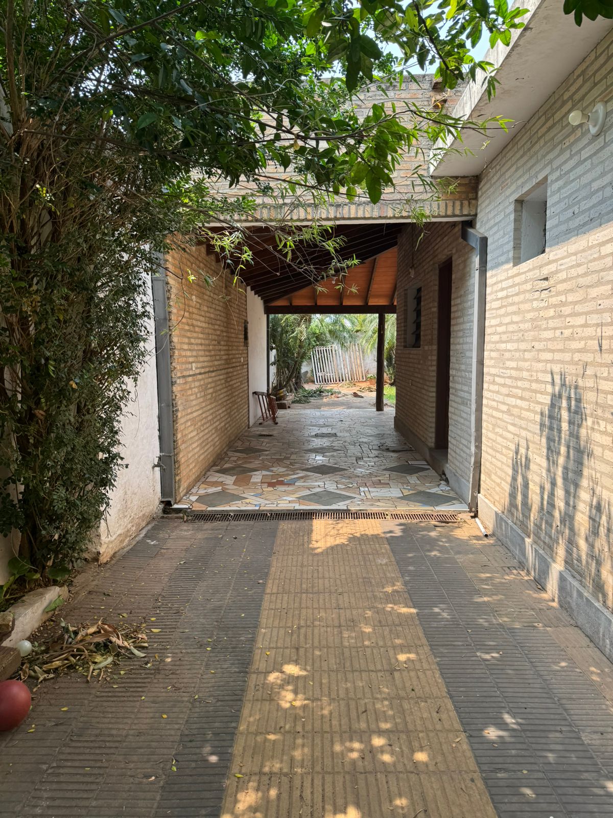 Vendo Casa en Planta Baja en Mburucuya . Ref #YB1544 - infocasas.com.py