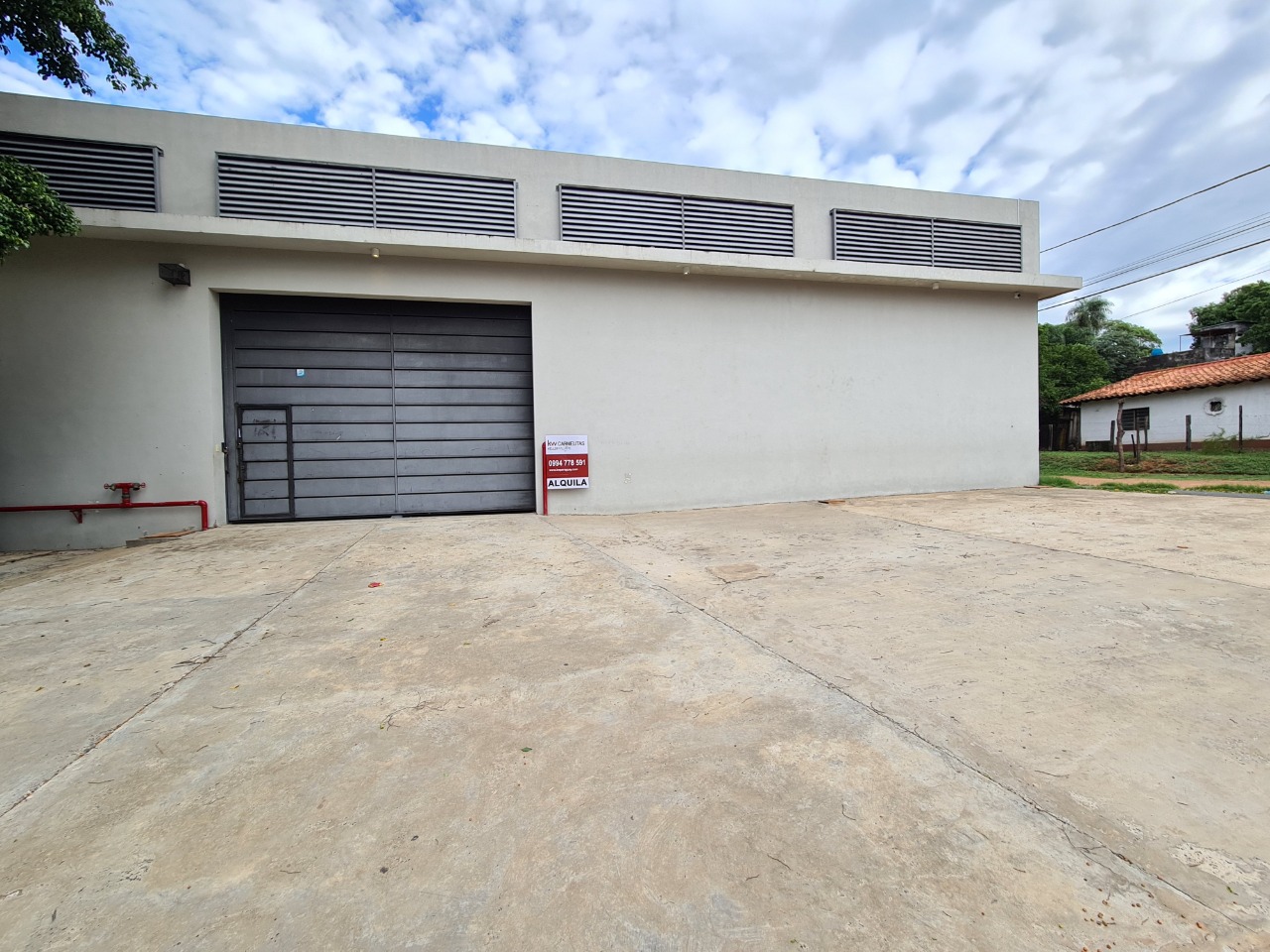 ALQUILO AMPLIO DEPOSITO CON OFICINAS EN LAMBARÉ. Ref #G9BCA2 - infocasas.com.py