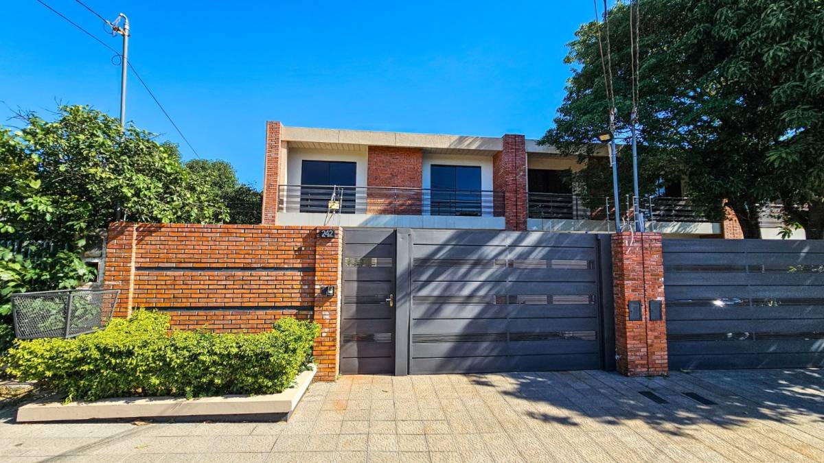 ALQUILO DUPLEX MODERNO CON COMODIDAD Y ESTILO. Ref #KAE755 - infocasas.com.py