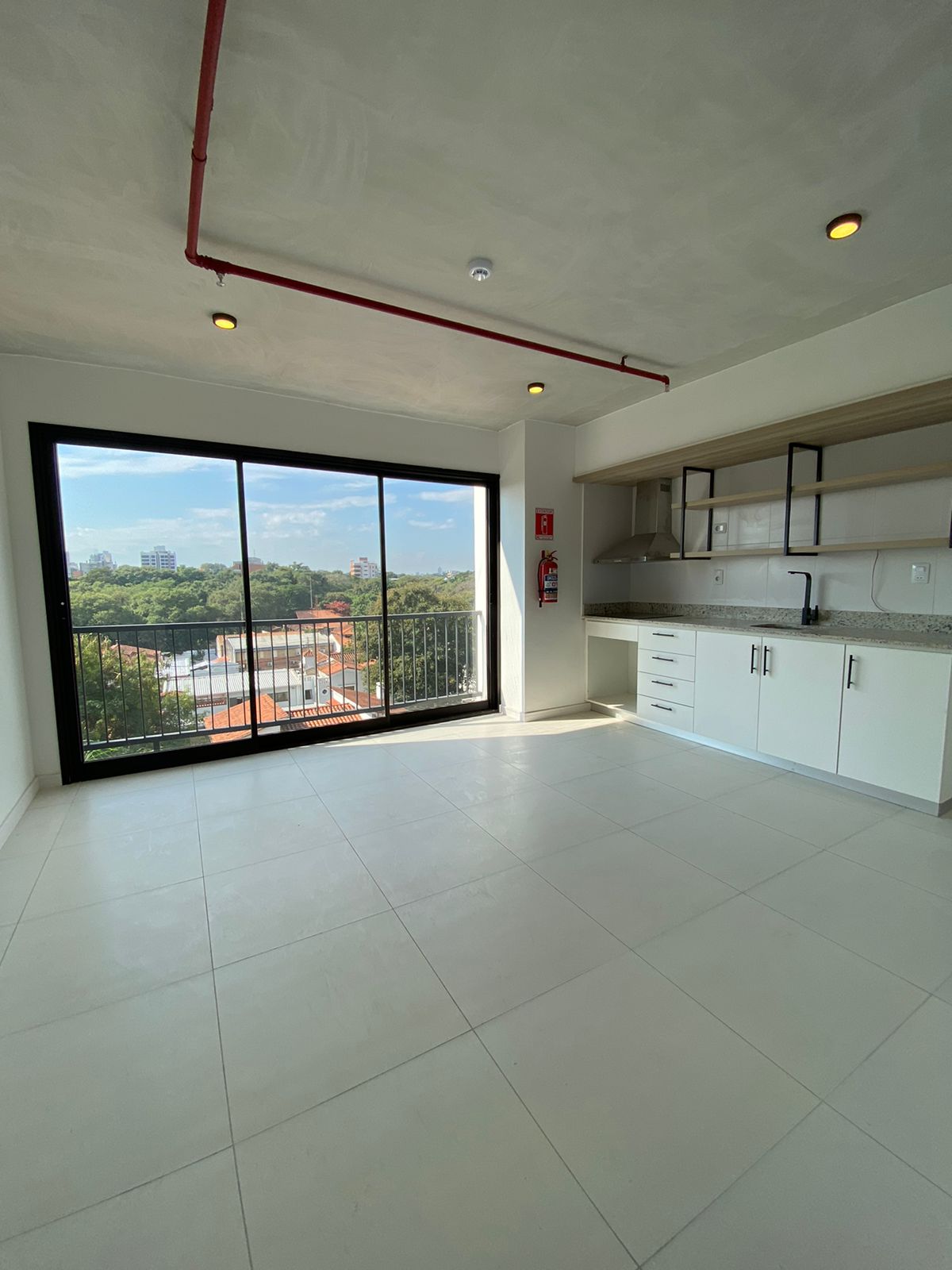 Alquilo dpto. de 1 dormitorio en Barrio Jara. Ref #UC8928 - infocasas.com.py