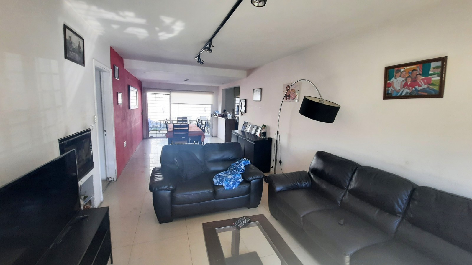 Venta De Casa En Punta Gorda, 3 Dorm, 2 Baños, Garaje. Ref #ZD65A3 - infocasas.com.uy