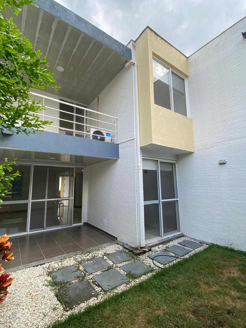 Casa en Venta. Ref #FRG96F66 - fincaraiz.com.co