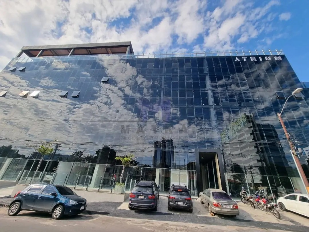 HERMOSA OFICINA EN EL EDIFICIO ATRIUM. Ref #H2CDA6 - infocasas.com.py