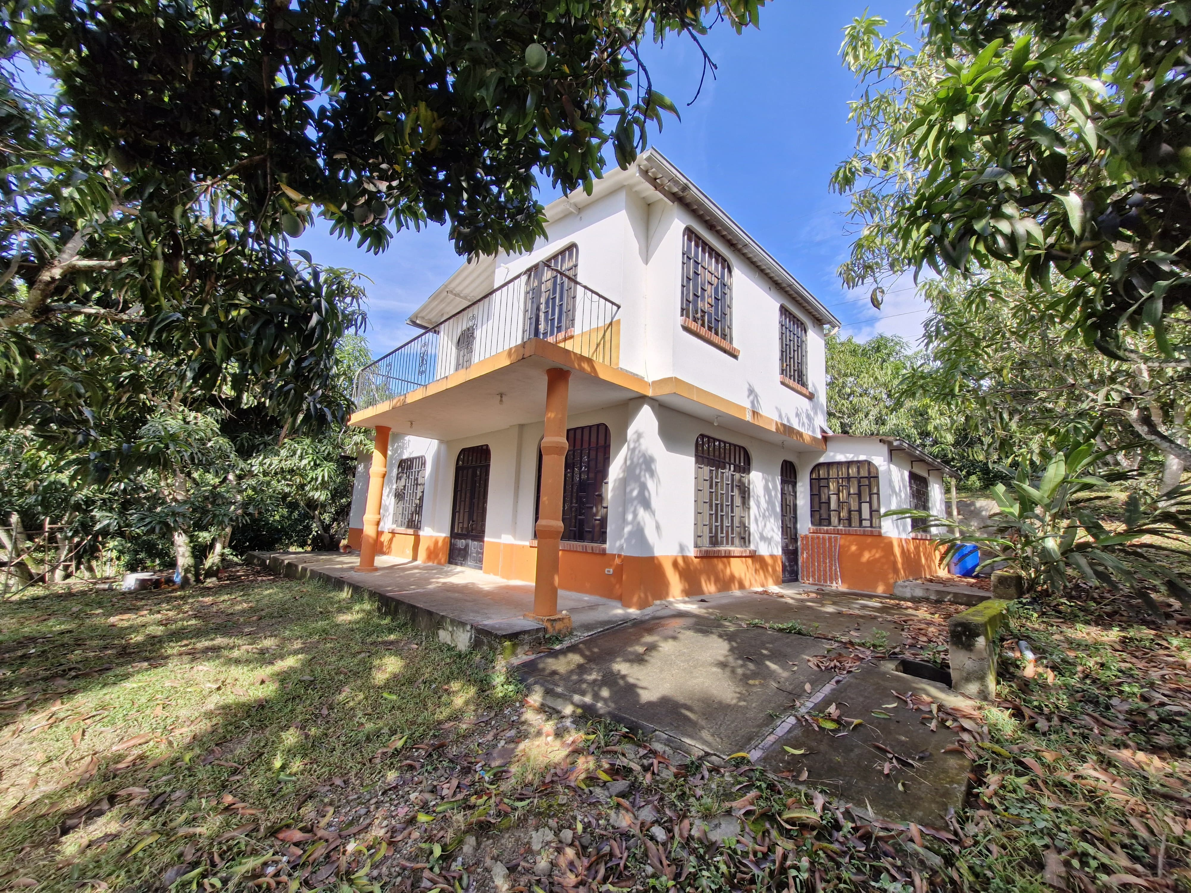 Casa Lote en Venta. Ref #FRN88F83 - fincaraiz.com.co
